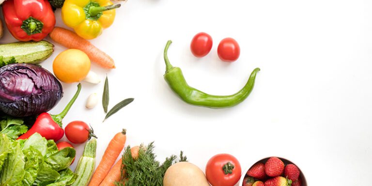 11 Foods That Elevate Happiness and 9 Foods That Steal It | Amen Clinics